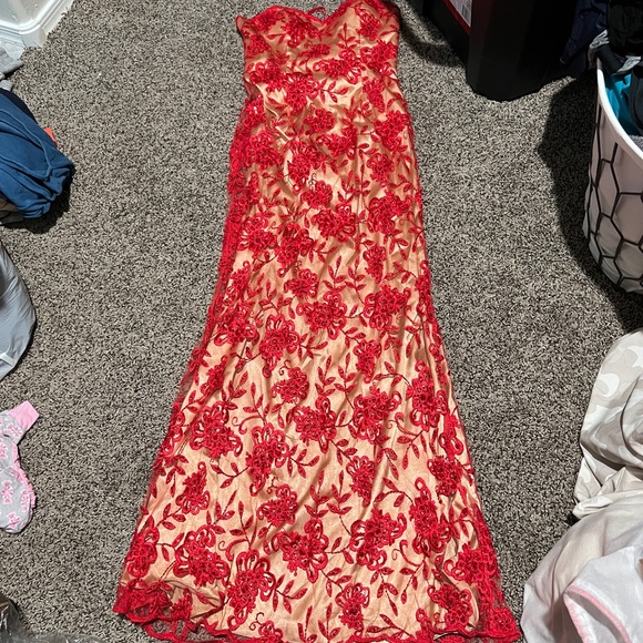 Scala | Dresses | Scala Red Lace Strapless Formal Dress | Poshmark